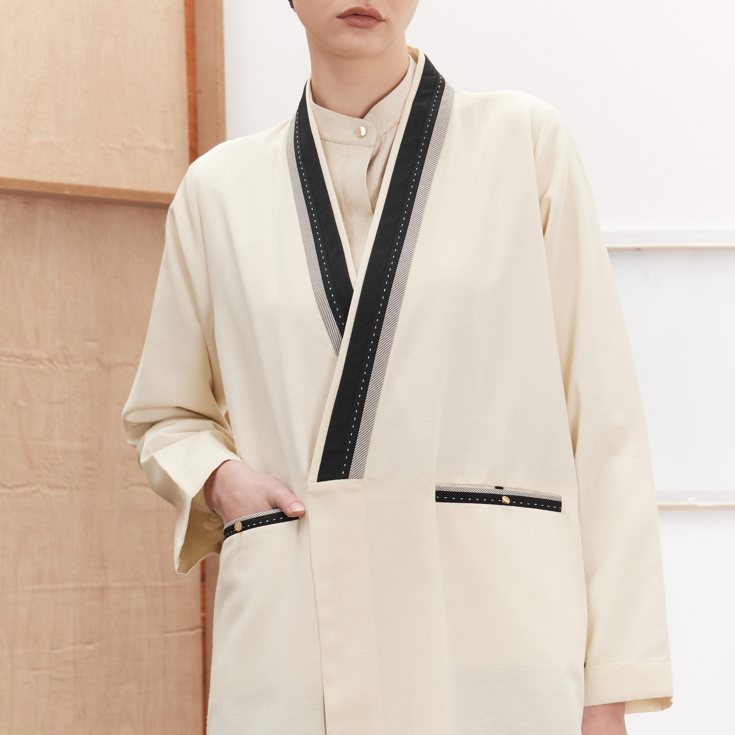 BEIGE SUIT - Zah Design