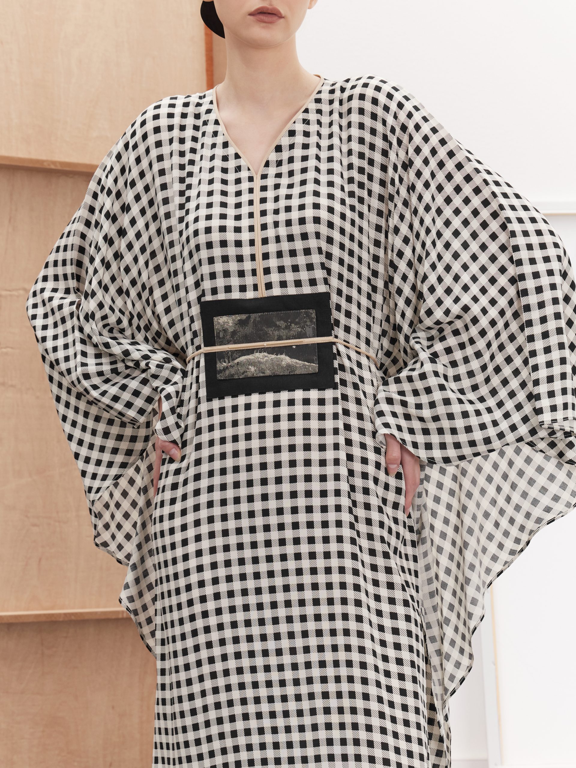 silk black and white - Zah Design